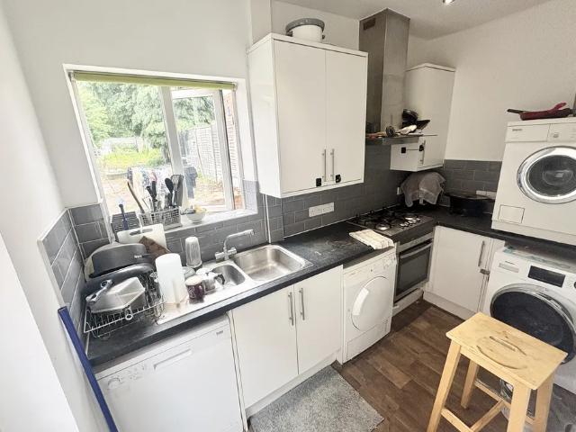 1 bedroom property to let in Owen Road, Wolverhampton £550 pcm