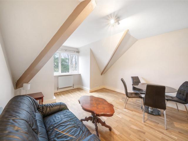 1 bedroom property to let in Aldrington Road, London, SW16 £1,650 pcm