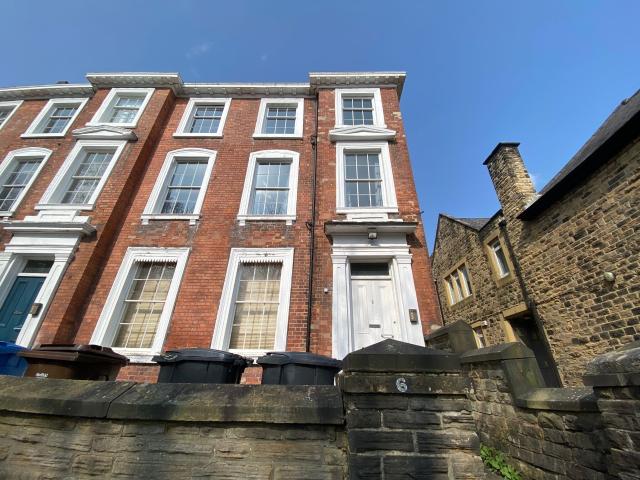 1 bedroom property to let in Ashgate Road, Sheffield, S10 3BZ £690 pcm