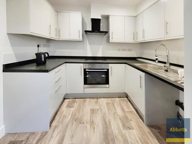 1 bedroom property to let in Belstead Road, Ipswich £900 pcm