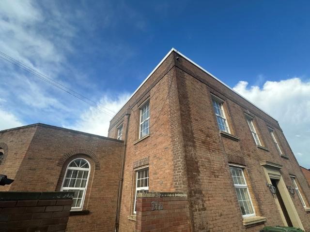 1 bedroom property to let in Castle Road, Kidderminster £500 pcm