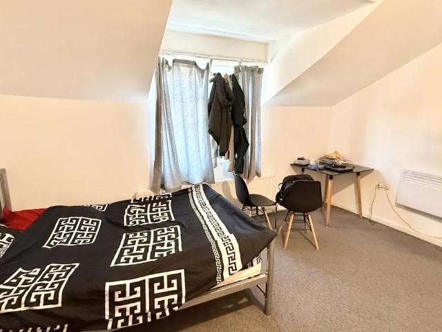 1 bedroom property to let in City Road, Edgbaston £700 pcm