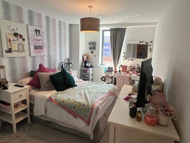 1 bedroom property to let in Dayus House, 2 Tenby Street South, B1 £925 pcm