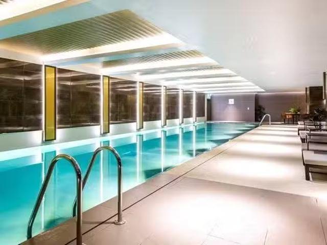 1 bedroom property to let in Edgware Road, London, W2 £1,090.