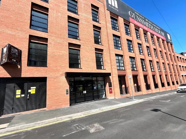 1 bedroom property to let in Gunsmith House, Birmingham, B4 £1,000 pcm
