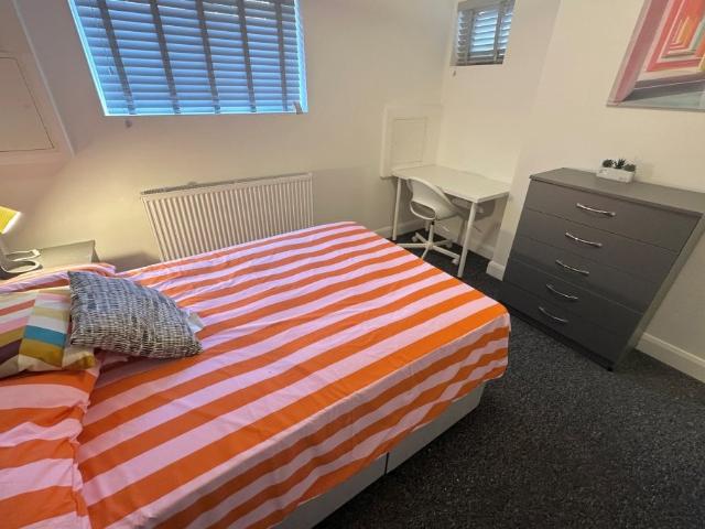 1 bedroom property to let in Hurcott Road, Kidderminster £650 pcm