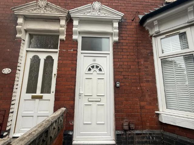 1 bedroom property to let in Hallam Street, West Bromwich £625 pcm