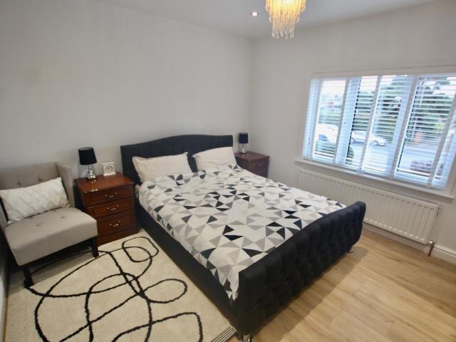 1 bedroom property to let in Hints Road, Mile Oak £700 pcm