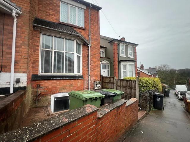 1 bedroom property to let in Ludlow Road, Redditch £600 pcm