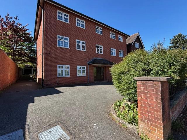 1 bedroom property to let in Portland Road £800 pcm