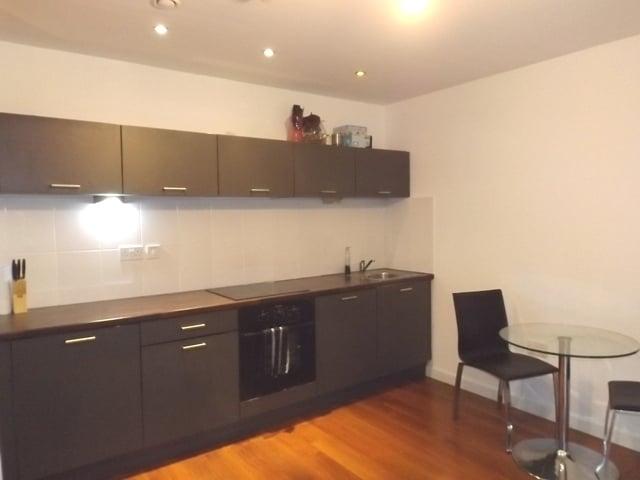 1 bedroom property to let in Q4, Upper Allen Street, S3 7GT £750 pcm