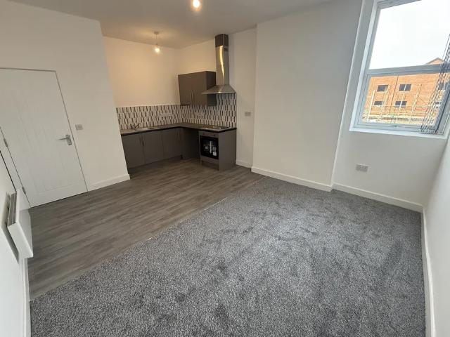 1 bedroom property to let in Temple Street, Wolverhampton £750 pcm