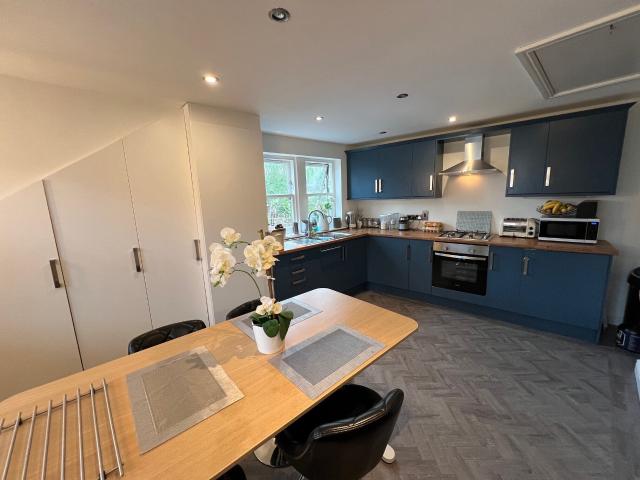 1 bedroom property to let in The Annexe, Whitworth Road, Ranmoor, S10 3HD £1,000 pcm