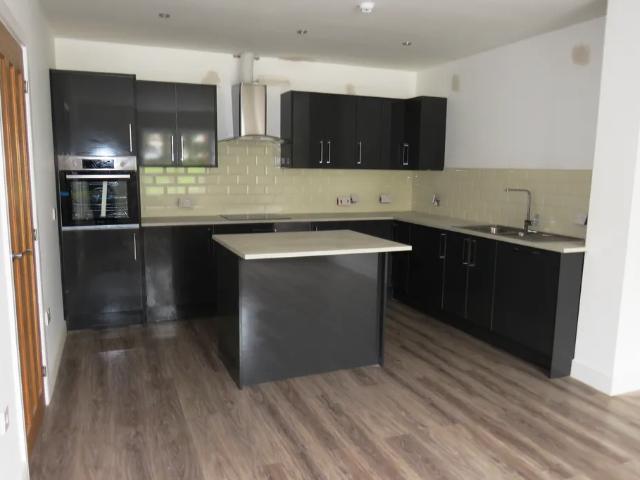 1 bedroom property to let in The Green, Kings Norton, B38 £900 pcm
