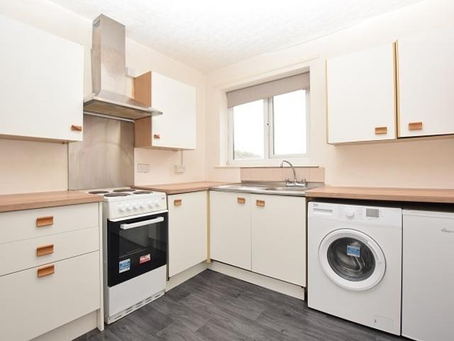 1 bedroom property to let in Tollgate Court S3 9BD £650 pcm