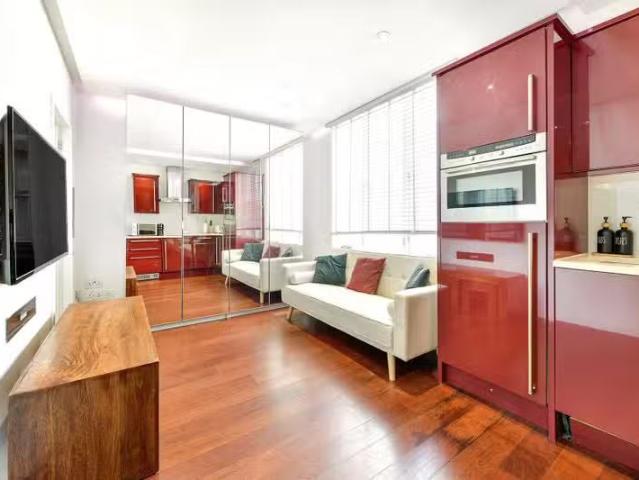 1 bedroom property to let in West Eaton Place, Belgravia, SW1X.
