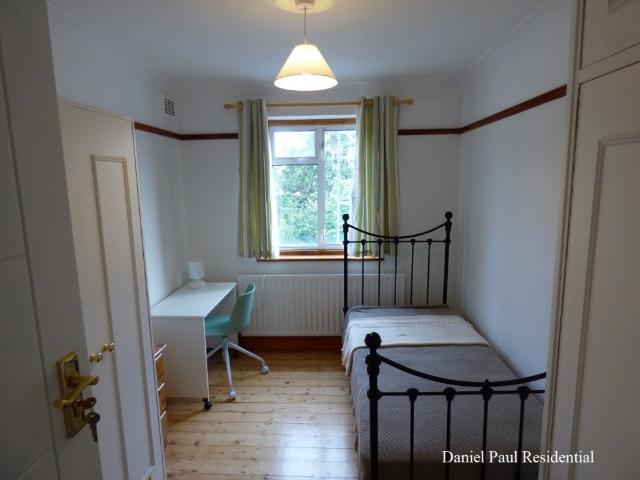 1 bedroom property to let in Western Avenue Asking price £161 pw