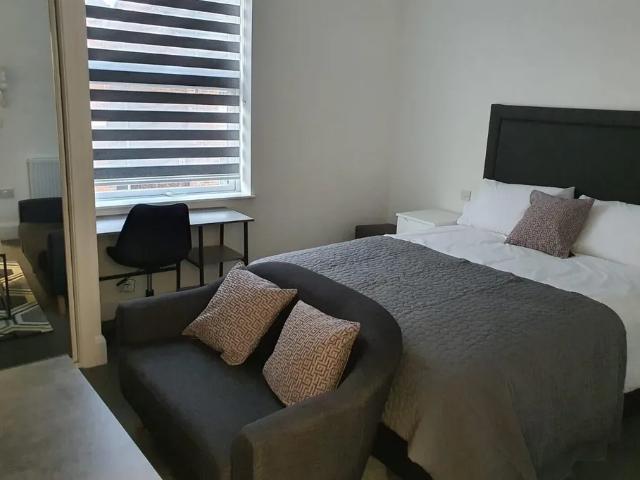 1 bedroom property to let in Wills street, Birmingham, B19 £800 pcm