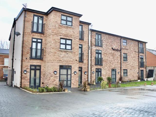 1 bedroom property to let in Wills Street, Birmingham, B19 £900 pcm