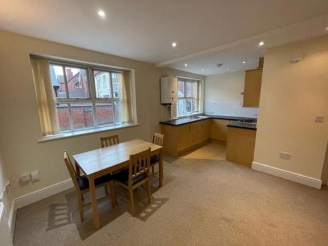 1 bedroom Property To Let