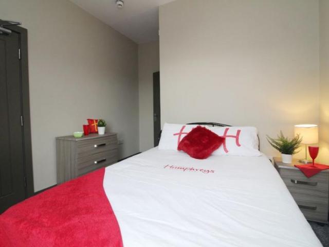 1 bedroom Property To Let
