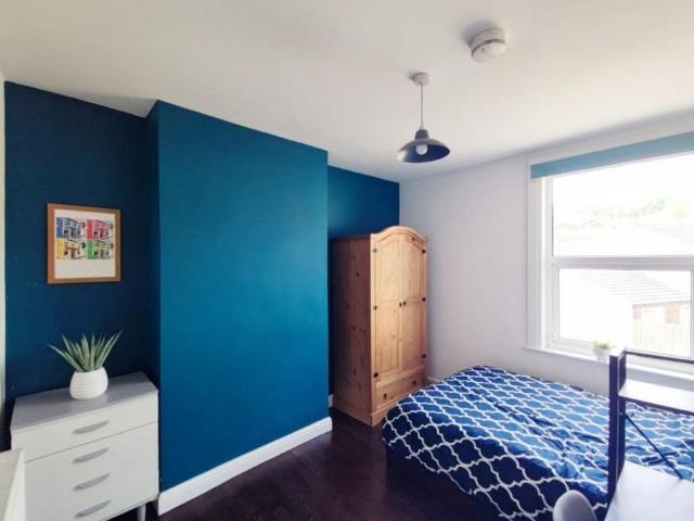 1 bedroom Property To Let