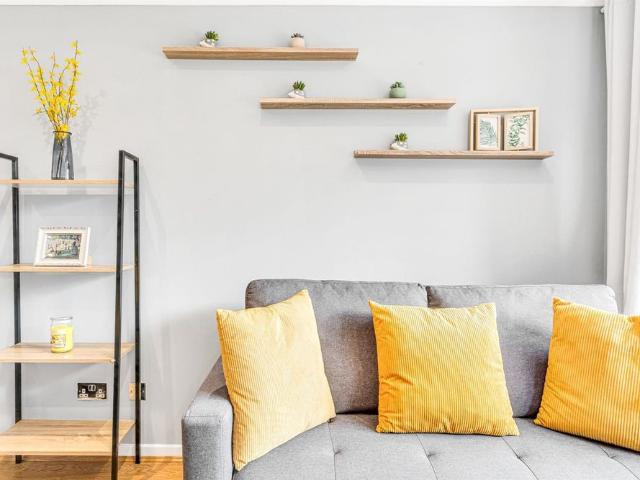 1 bedroom property to let