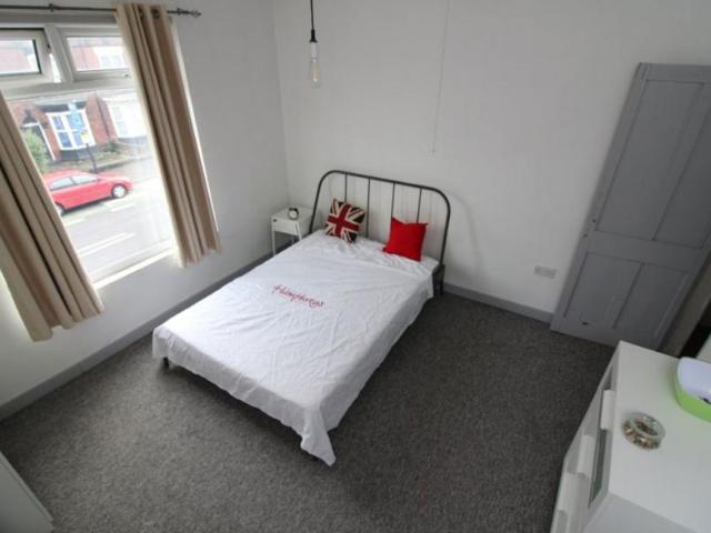 1 bedroom Property To Let