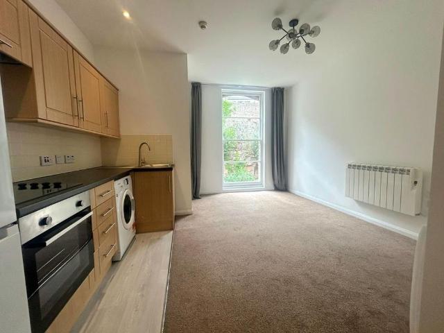 1 bedroom property to rent