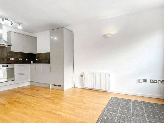 1 bedroom property to rent