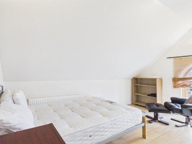 1 bedroom property to rent