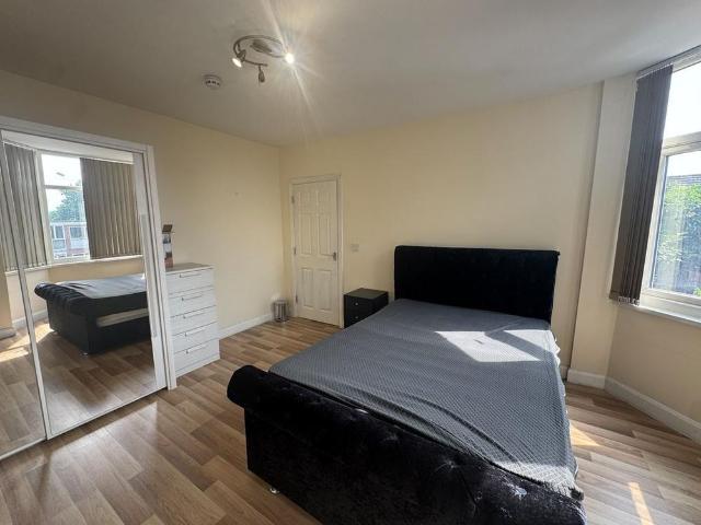 1 bedroom property to rent