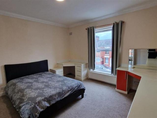 1 bedroom property to rent