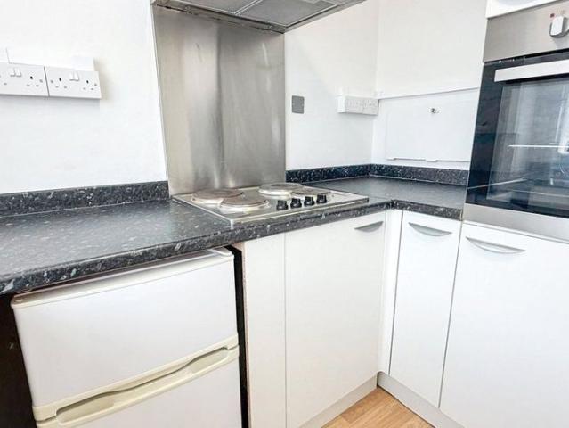 1 bedroom property to rent