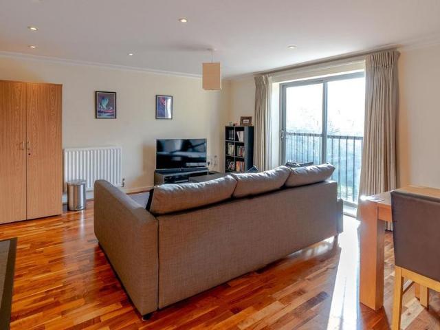 1 bedroom property to rent