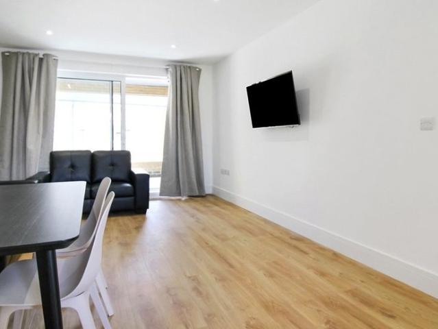 1 bedroom property to rent