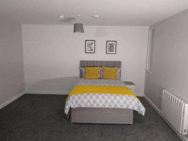 1 bedroom property to rent