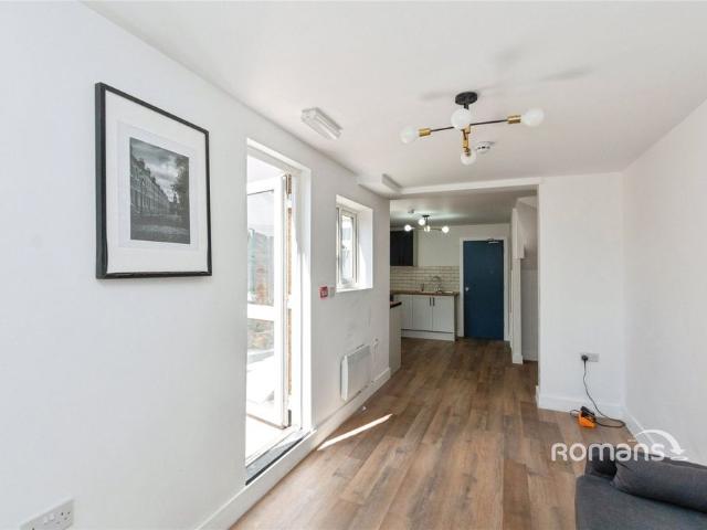 1 bedroom property to rent