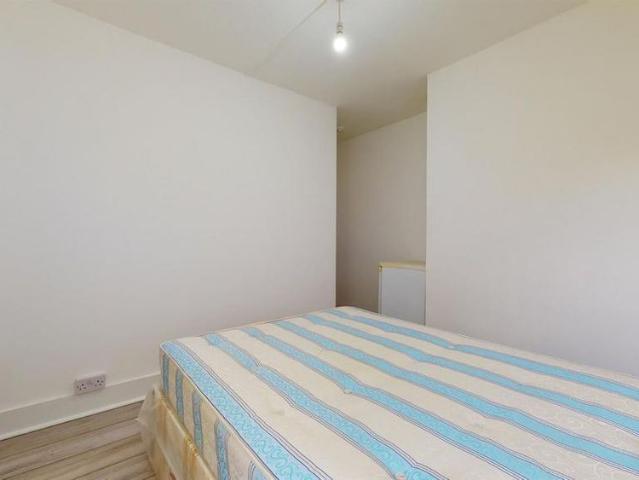 1 bedroom property to rent