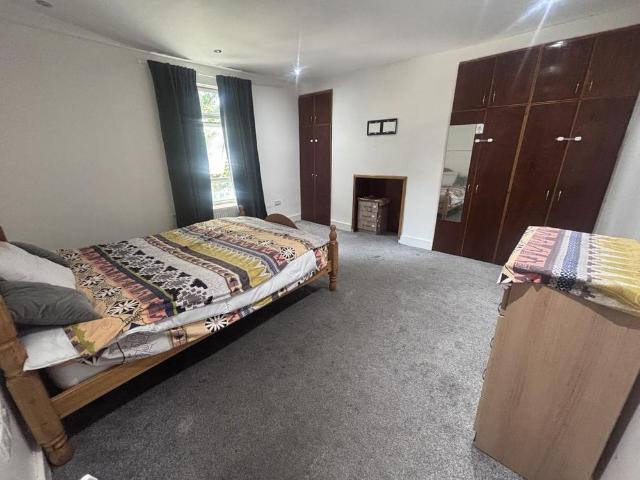 1 bedroom property to rent