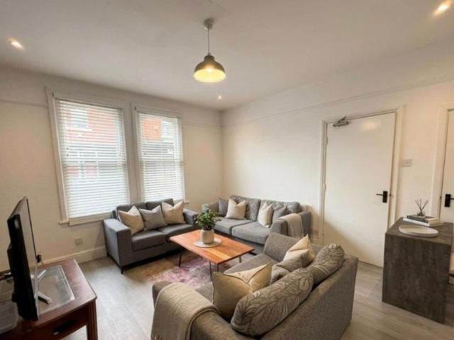 1 bedroom property to rent