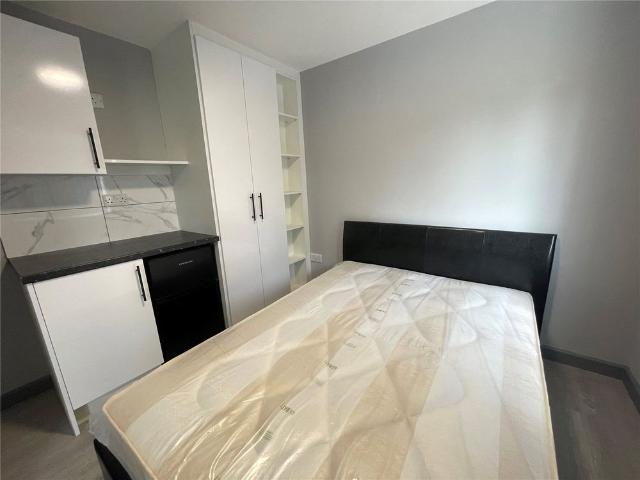 1 bedroom property to rent