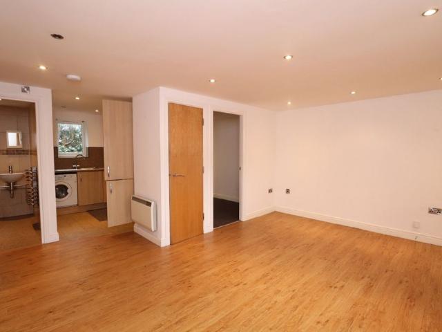 1 bedroom property to rent