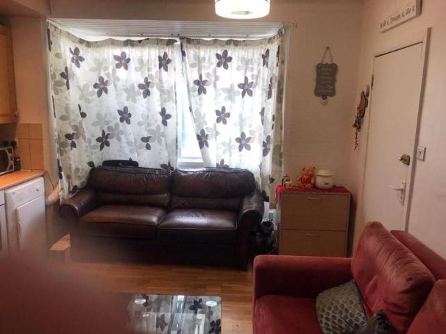 1 bedroom property to rent
