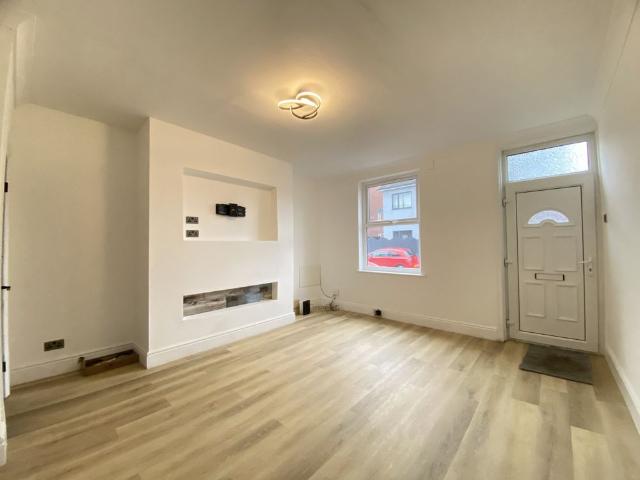 1 bedroom property to rent