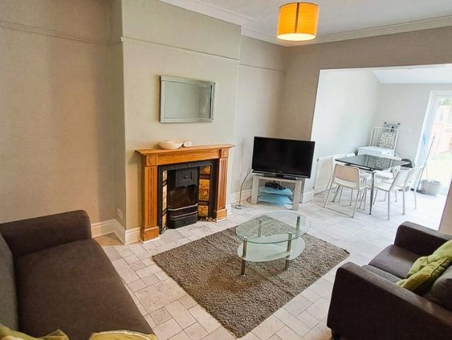 1 bedroom property to rent