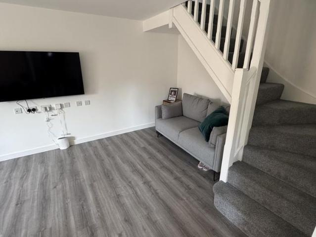 1 bedroom property to rent
