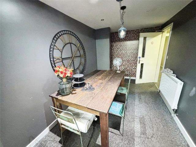 1 bedroom property to rent