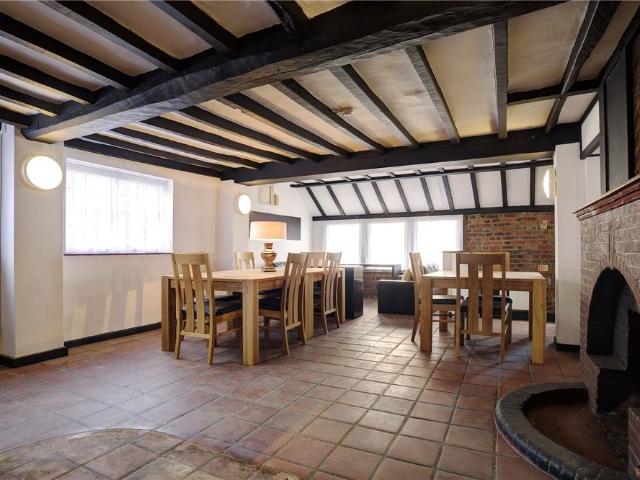 1 bedroom property to rent