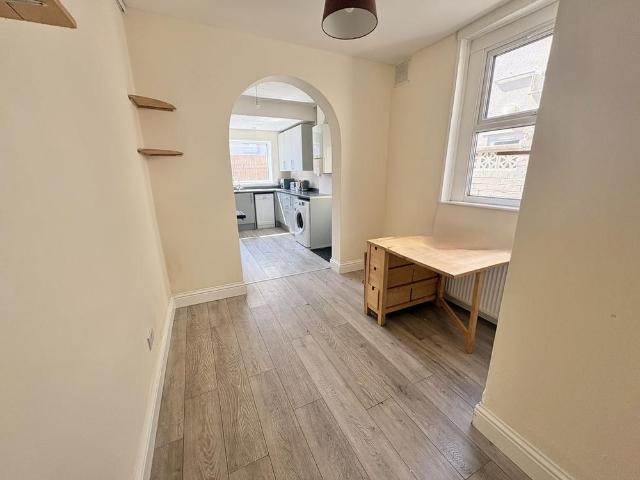 1 bedroom property to rent
